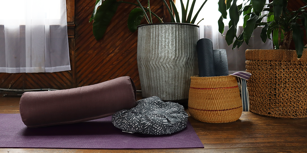 Yoga as a Remedy with Ryan Leier – b, halfmoon EU